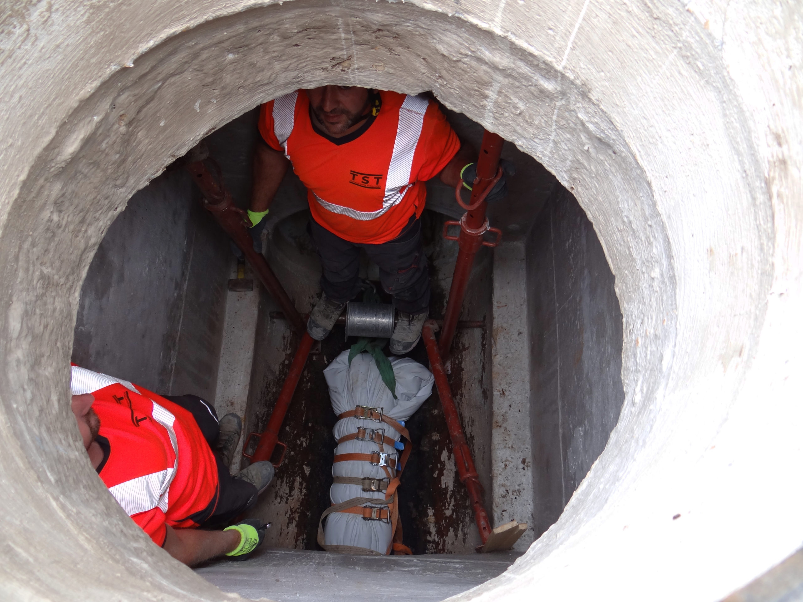 CHEMISAGE CONTINU DN 1000 mm - BOURG EN BRESSE | TST Travaux Sans Tranchées